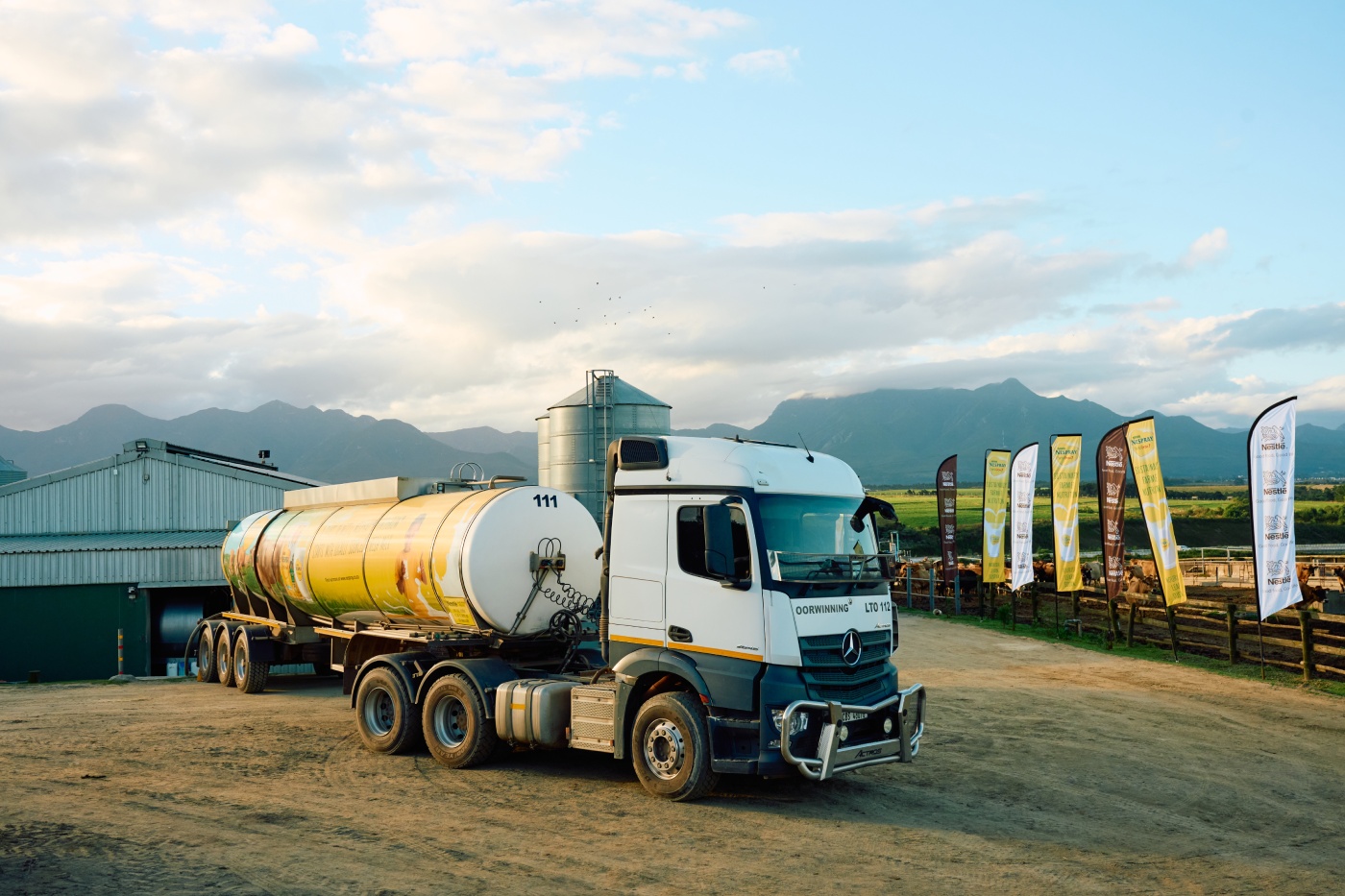 NESPRAY Expands Low-Carbon Dairy Pilot | Nestlé ESAR